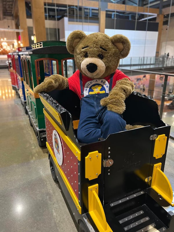 Liberty Center ::: Store Directory