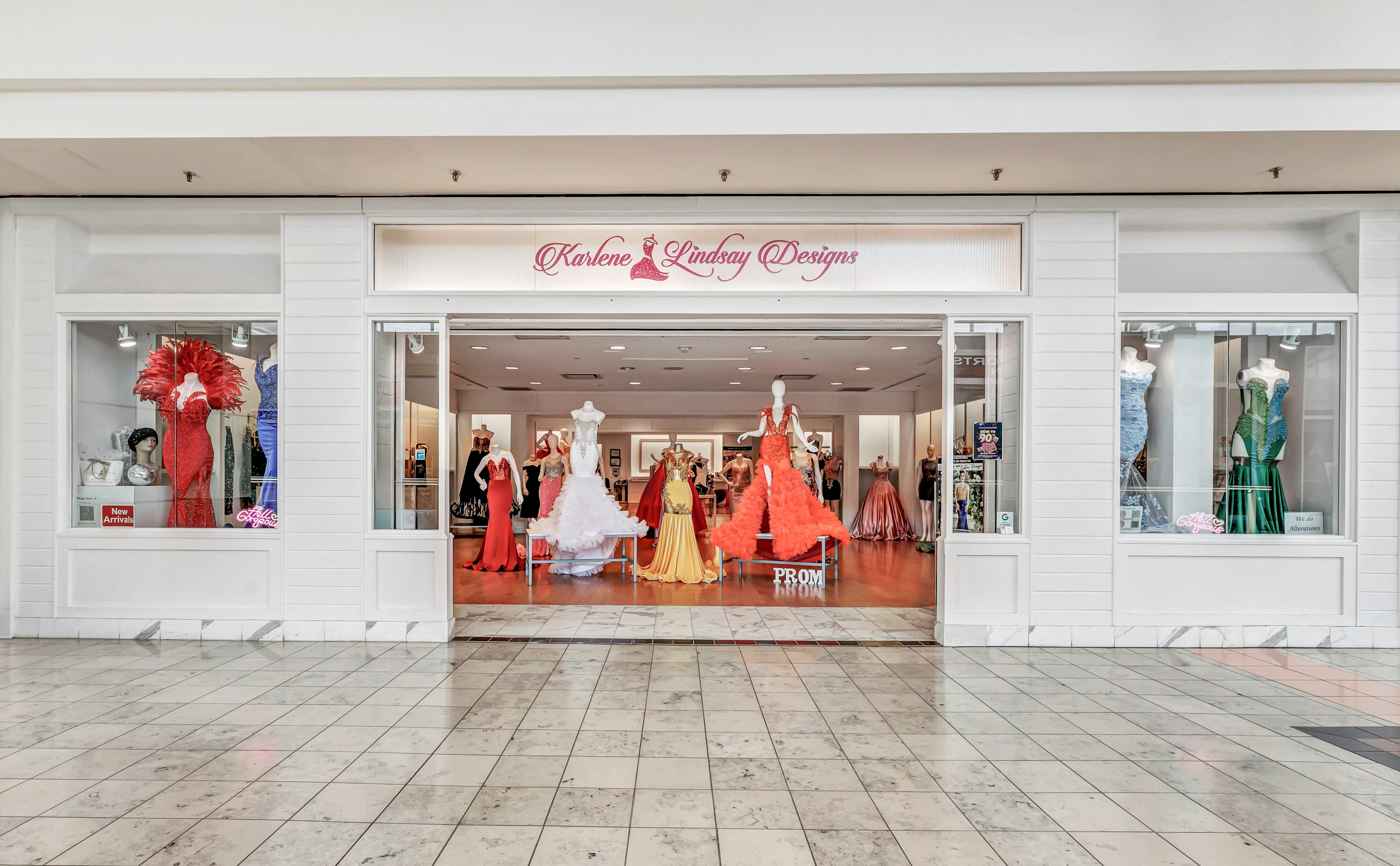 Connecticut Post Mall ::: Store ::: Target