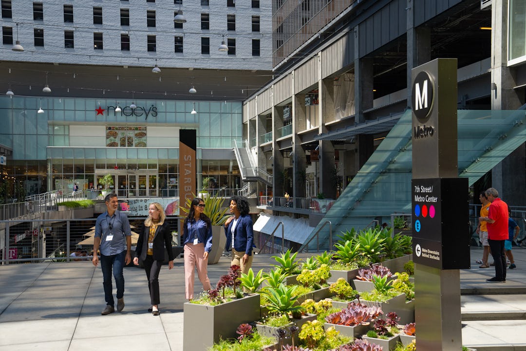 The Bloc ::: Visit Us