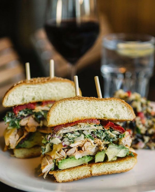 Liberty Center ::: Dining