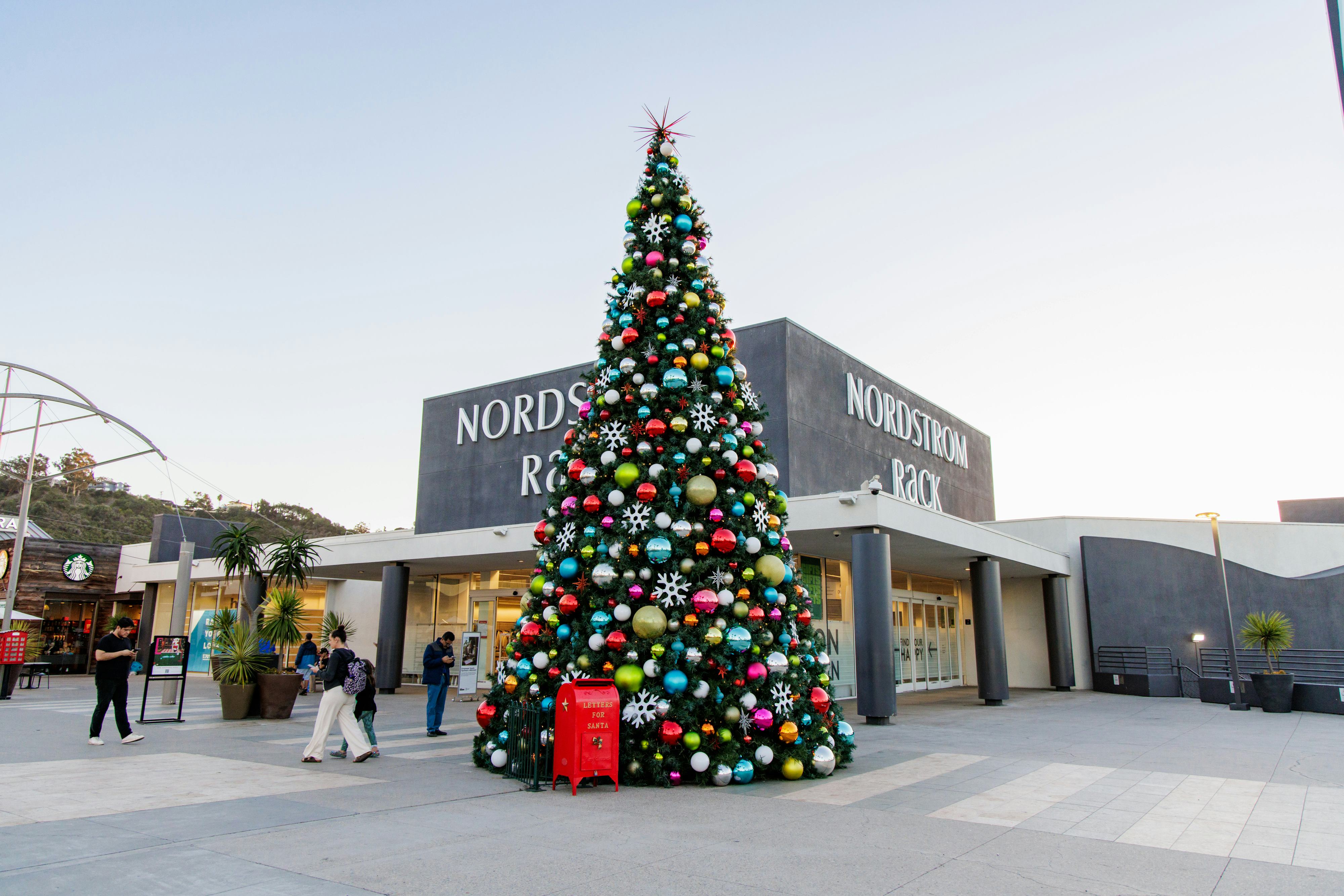 Mission Valley ::: Store Directory